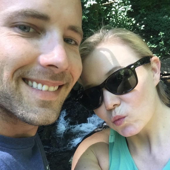 Sara's Closet (@sara_clements) | Poshmark